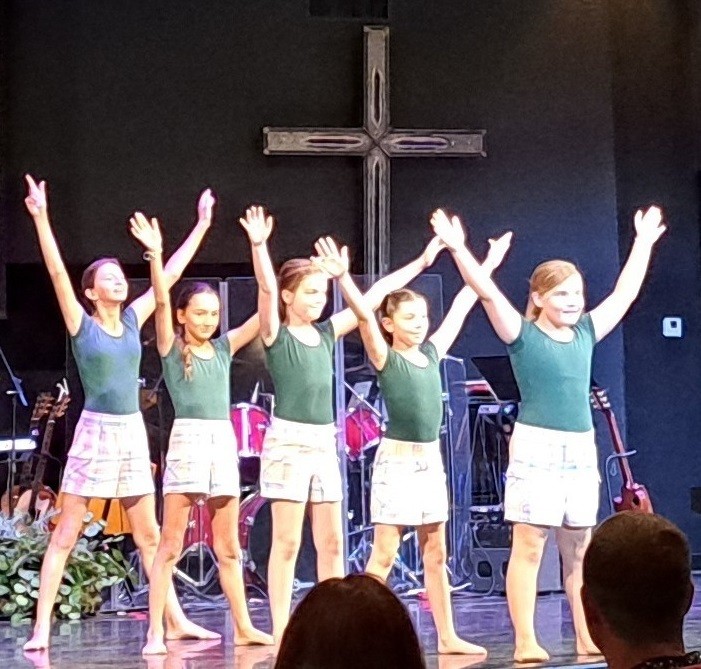 Dance Ministry - Grace Fellowship Church Buckeye